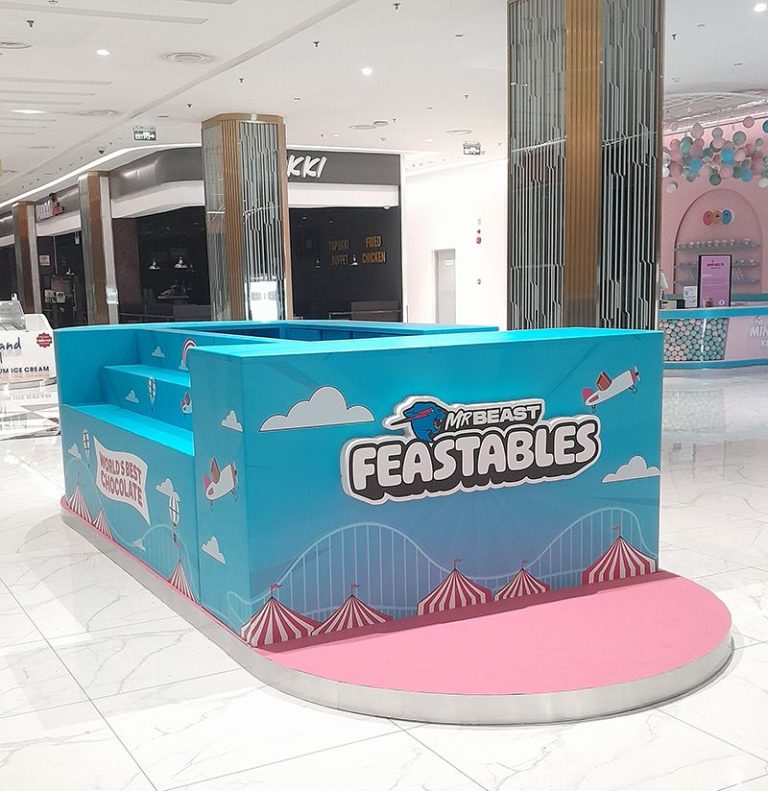 Thi công Booth gian hàng chocolate thương hiệu MrBeast Feastables ...